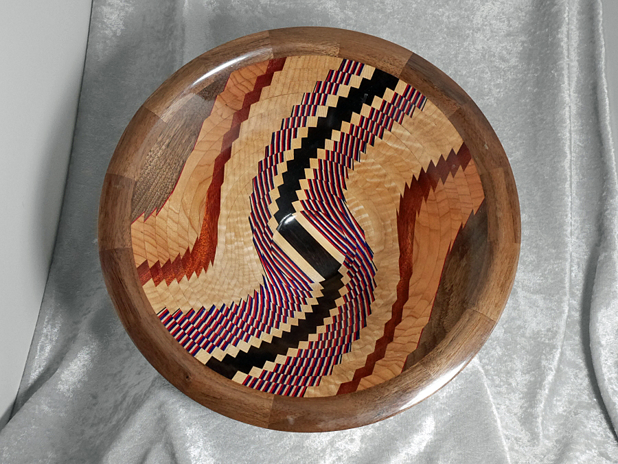 "4th of July" Dizzy Bowl : Ted's Woodshop